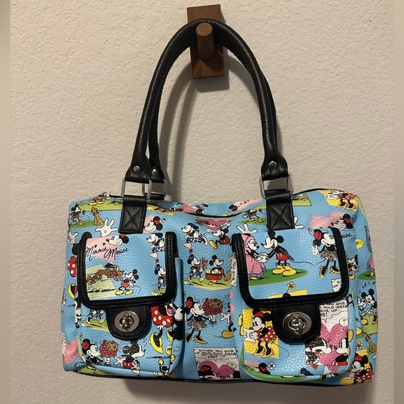 Disney | Bags | Discontinued Original Disney Park Comic Book Purse ...